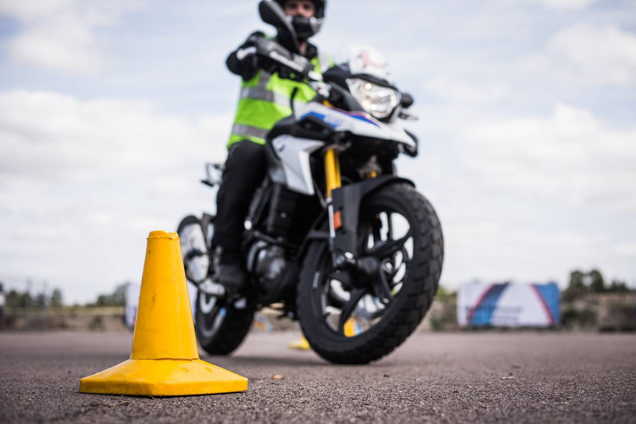 Direct Access - 1-day Refresher & Retest Course - BMW Rider Training